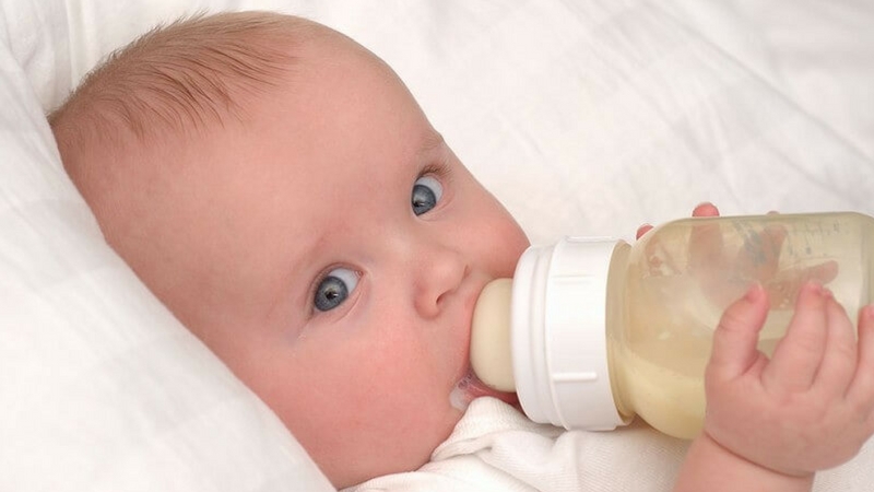 Why Is My Baby Pooping in the Bath? Main Reasons And Solutions